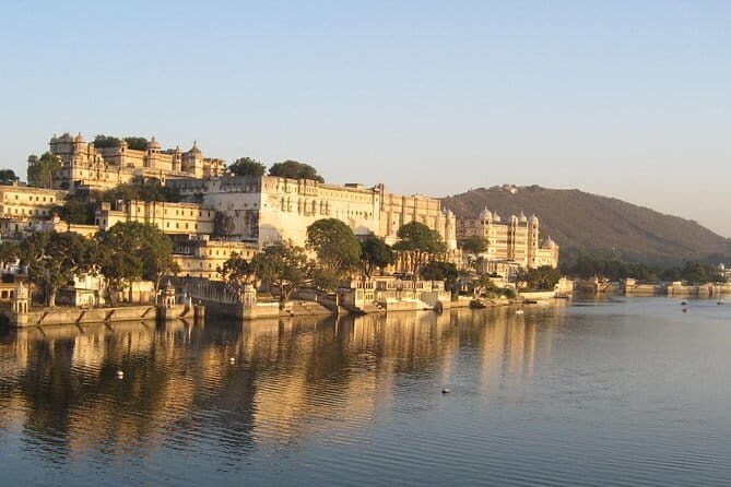 02 Night exclusive boat ride at Udaipur From Jodhpur & private transfers - Key Points