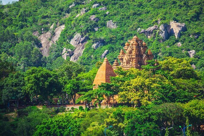 03 Hour Pedicab Explore Nha Trang City (Small Group Tour) - A Closer Look at the Pedicab Experience in Nha Trang