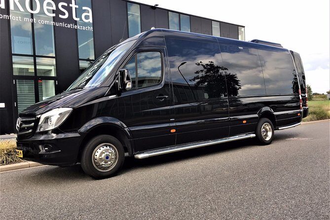 1-15pers Taxi/Bus Transfer Amsterdam Airport to Rotterdam Airport - The Experience and Service Quality