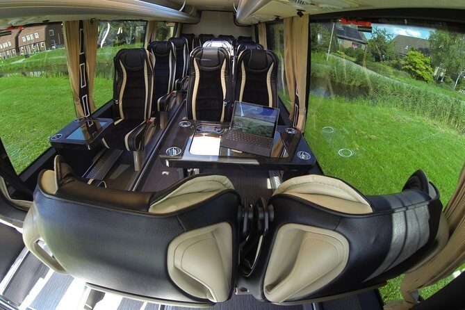 1-15pers Taxi/Bus Transfer Amsterdam Airport to Rotterdam Airport - The Convenience and Flexibility