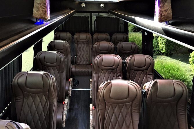 1-15pers Taxi/Bus Transfer Amsterdam Airport to Rotterdam Airport - Pricing and Value