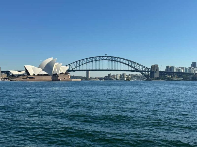 1/2 day Sydney Sightseeing and Bondi Beach Tour - An Efficient Balance of Landmarks and Local Flavor