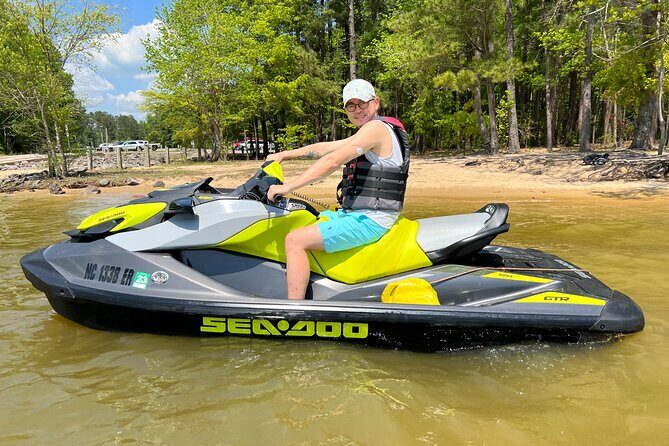 1.5 hour Jordan Lake Sea Doo Rental - up to 3 people/1 jetski - Introduction to the Jordan Lake Jet Ski Experience