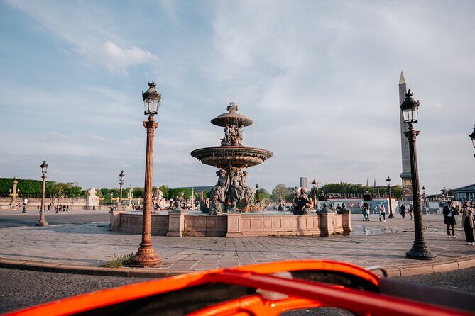 1.5 Hour Private Tour in Paris in a Classic Citroën - The Sum Up