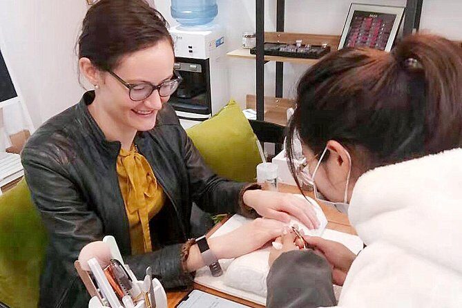 1.5-Hour VIP Manicure Experience in Chengdu Panda Style - Key Points