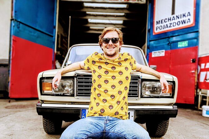 1.5h Crazy Guides' Communism Tour of Nowa Huta in Classic Car - Key Points
