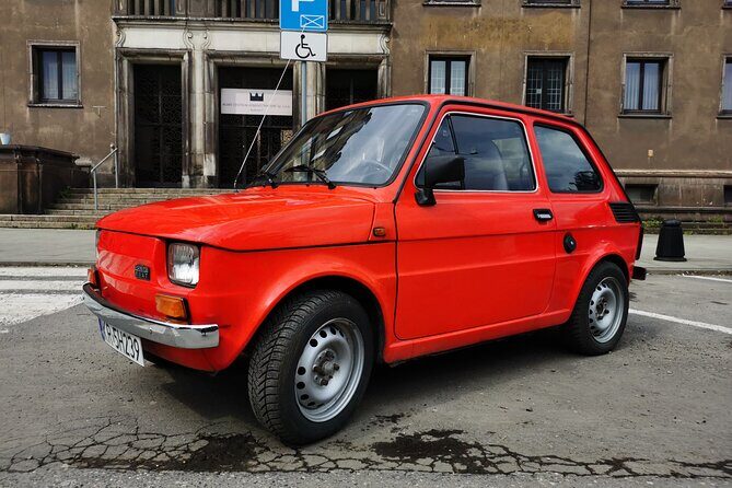 1.5h Crazy Guides' Communism Tour of Nowa Huta in Classic Car - Practical Details