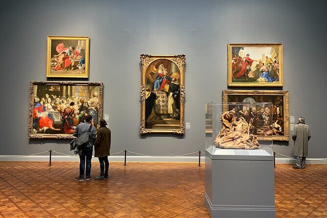 #1 Art Institute of Chicago Skip-the-Line Exclusive Guided Tour - Who Should Book This Tour?