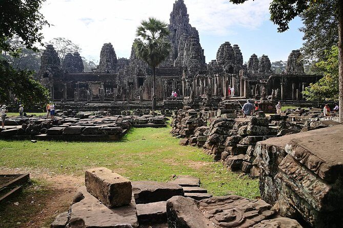 1-Day Amazing Angkor Wat Tour with Sunset & All Interesting Major Temples - FAQ