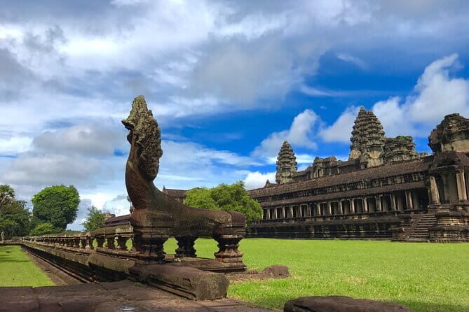 1 Day | Angkor Wat Cycling Adventures - Why Choose a Bicycle Tour in Angkor?