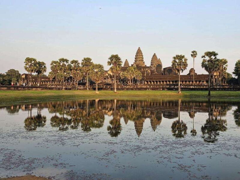 1-Day Angkor Wat Private Tour with Spanish Tour Guide. - Why This Tour Stands Out