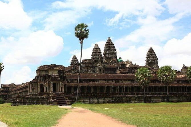 1-Day Angkor Wat Tour with Optional Sunrise - Why Choose This Tour?