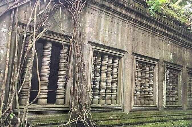 1 Day Banteay Srei Temple, Waterfalls and Beng Mealea Temple - FAQ