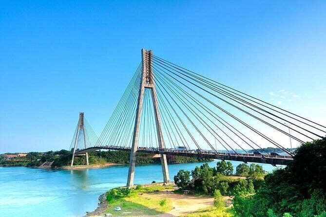 1 Day Batam City Tour with Ferry Ticket, Lunch and Massage - Getting Started at HarbourFront Centre