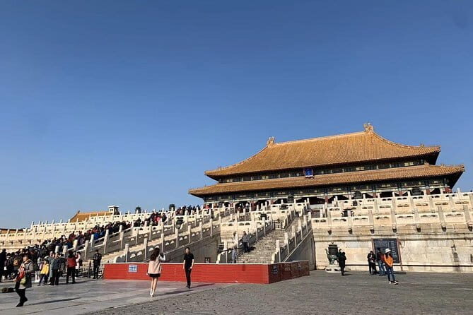 1-Day Beijing Emperors Tour of Forbidden City, Beihai Park, Jingshan and Hutong - An In-Depth Look at the 1-Day Beijing Emperors Tour