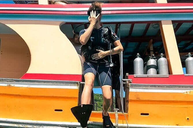 1 Day Discover Scuba Diving Experience in Koh Tao - What To Expect: A Breakdown of the Day