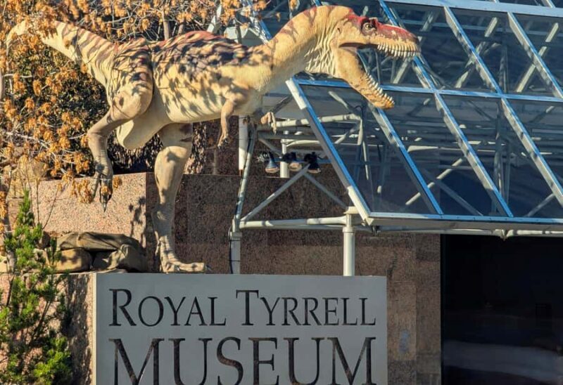 1 Day Drumheller Tour: Calgary to Hoodoos Dinosaurs Badlands - Key Points