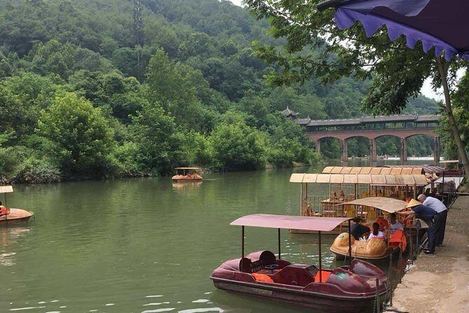 1 day Dujiangyan + Jiezi Old town Private tour - Deep Dive into the Experience