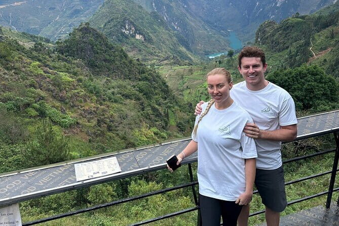 1 Day Ha Giang Loop Tour by Motorbike with Easy Rider - An Authentic Day of Adventure in Ha Giang