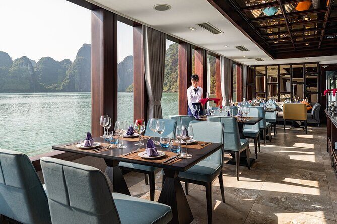 1 Day Halong and Lan Ha Bay Jade Sails Cruise from Hanoi - Setting the Scene: The Cruise Experience