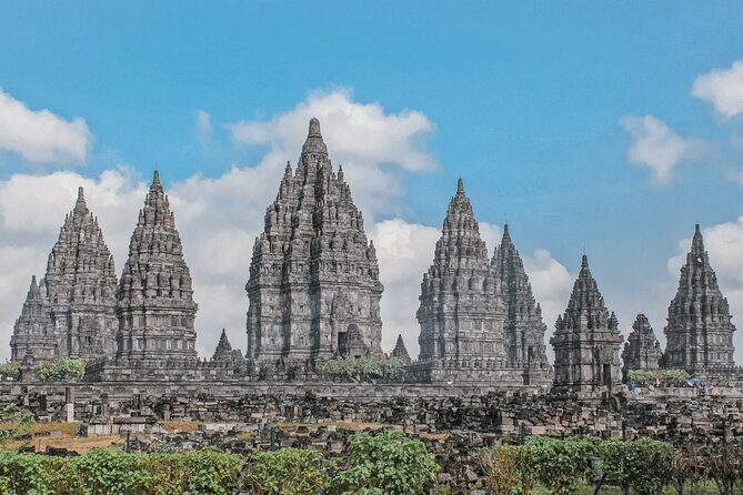 1 day in Yogyakarta: Borobudur & Prambanan with guide - Who Will Love This Tour?