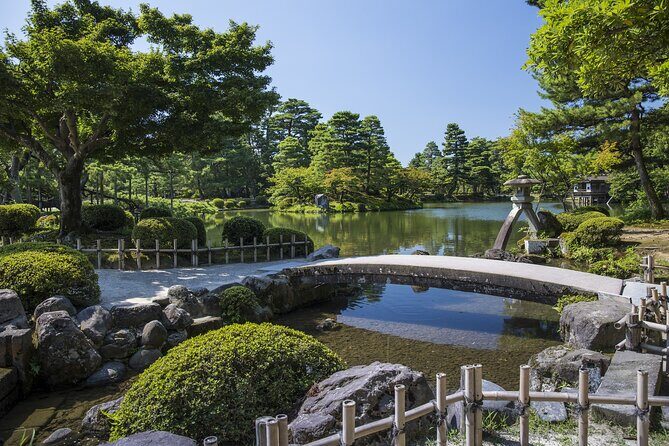 1-Day Kanazawa, Kenrokuen Garden, Samurai District & Sushi-making - Introducing Kanazawa: A Perfect Blend of Past and Present