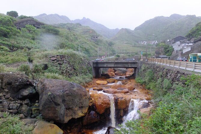 1 day North Coast Yehliu Jiufen and Shifen Private Tour - Who Will Love This Tour?