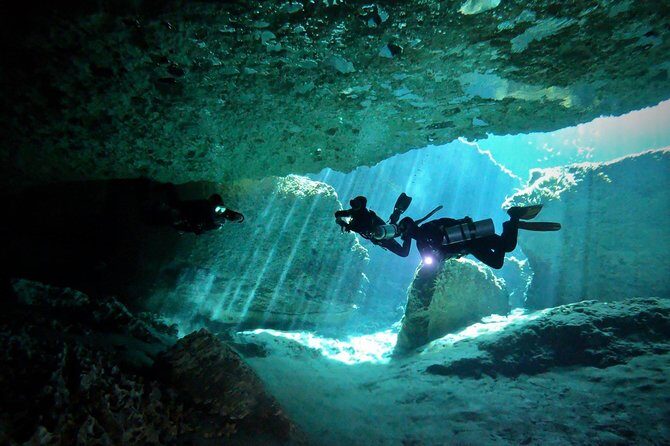 1 day of diving in Cenotes price for 2 certified divers - The Itinerary: An Organized Day of Exploration