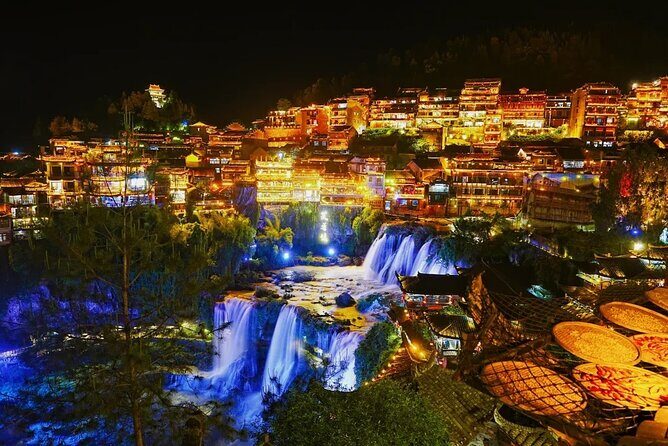 1-Day Private Tour to Tianmen Mountain & Furong Town Night Light - Key Points