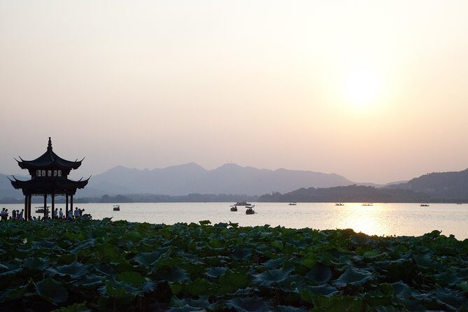 1 day Shanghai to Hangzhou Mini Group Tour - Lingyin Temple: A Cultural Treasure