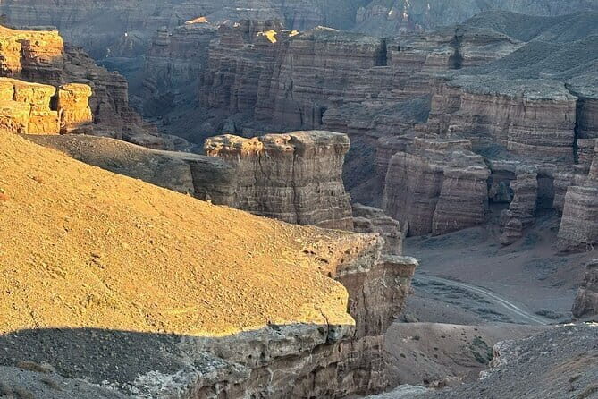 1 Day Tour: Castle of nomads & Buddha petroglyphs - The Sum Up