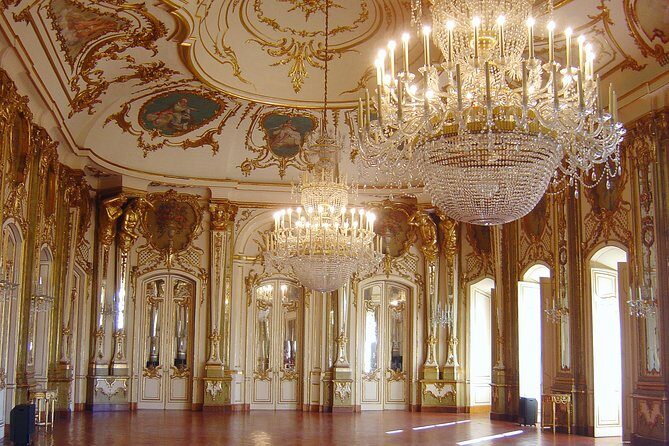 1-day tour to Queluz Palace, Mafra Monastery, Ericeira and Castelo dos - Key Points