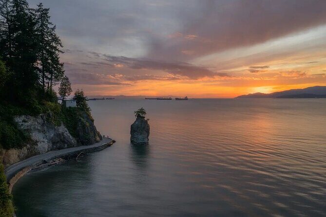1 day Vancouver City Tour Include Granville Island (Chn&Eng) - The Sum Up