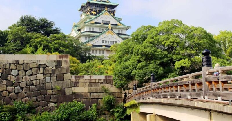 1-Day walking tour in OsakaCastle, temples and Ukiyoe - Discovering Osaka in a Single Day: What to Expect