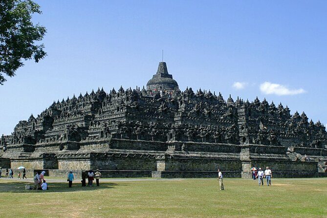 1 Day Yogyakarta tour ( Borobudur temple, Merapi Lava Tour, Prambanan Temple) - The Sum Up