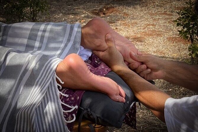 1 hour and a half private Foot and Facial Reflexology in Bari - What to Expect from a Private Reflexology Session in Bari