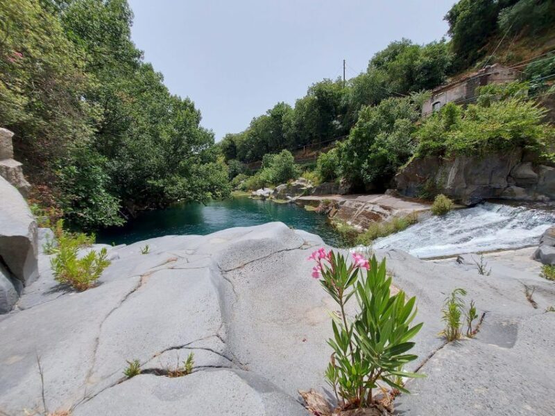1 hour-Guided quad bike tour in Gole dell'Alcantara - The Experience: Highlights and Authenticity
