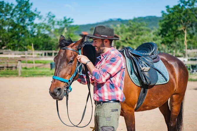 1 hour horseback ride in Valgraziosa Pisa - The Horses and the Environment