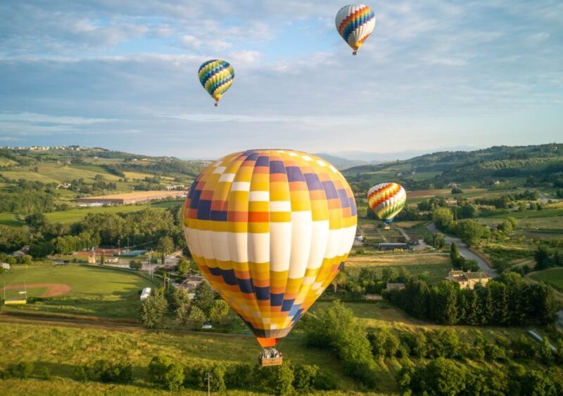 1-Hour Hot Air Balloon Flight Over Tuscany from Lucca - Key Points
