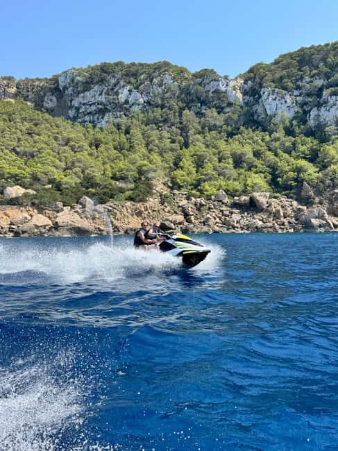 1-hour jet ski tour with no license required - A Practical Review of the 1-Hour No-License Jet Ski Tour in Ibiza