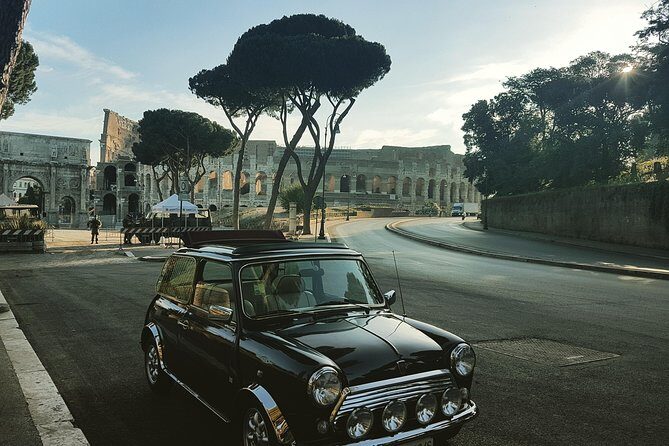 1 hour Little Ancient Tour of Rome by Mini Vintage Cabriolet with Cappuccino - Key Points