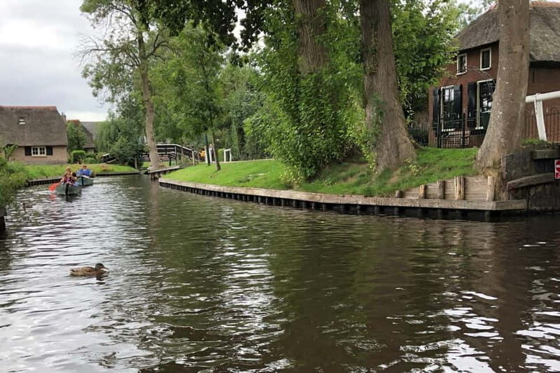 1 Hour Luxury Private Closed Boat Tour with Local Guide - Why This Tour Is a Great Choice