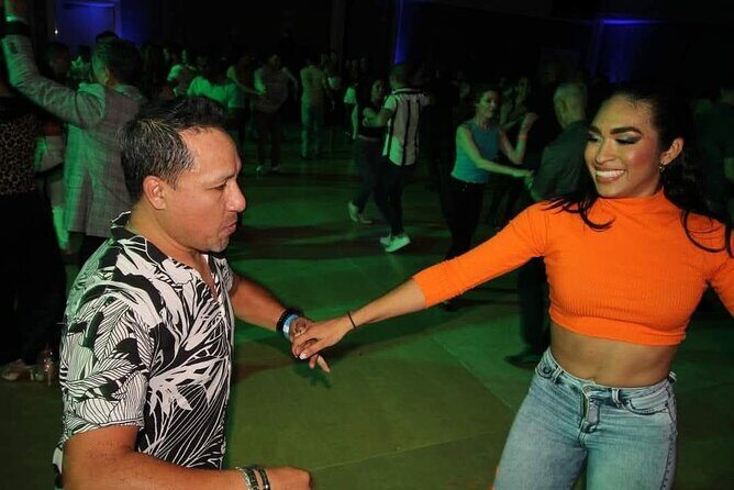 1 Hour Mazatlán Private Salsa Lesson with Partner Provided - Who This Experience Is Best For