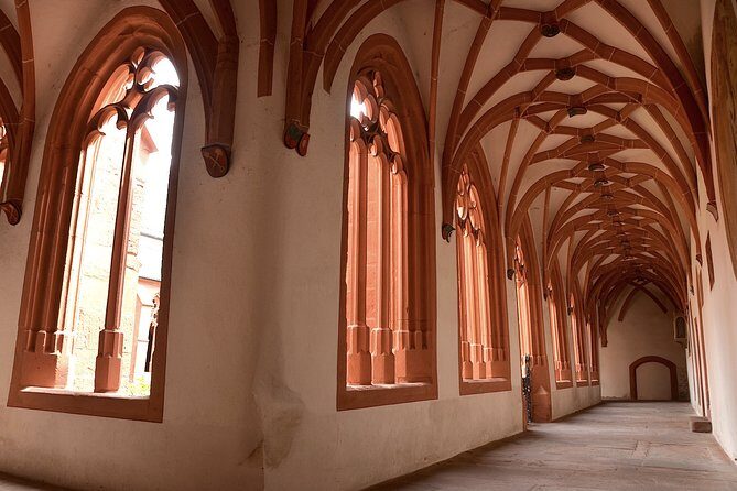 1 Hour Private Guided Tour: Chagall Windows in Saint Stephans Mainz - The Setting: Saint Stephans Church