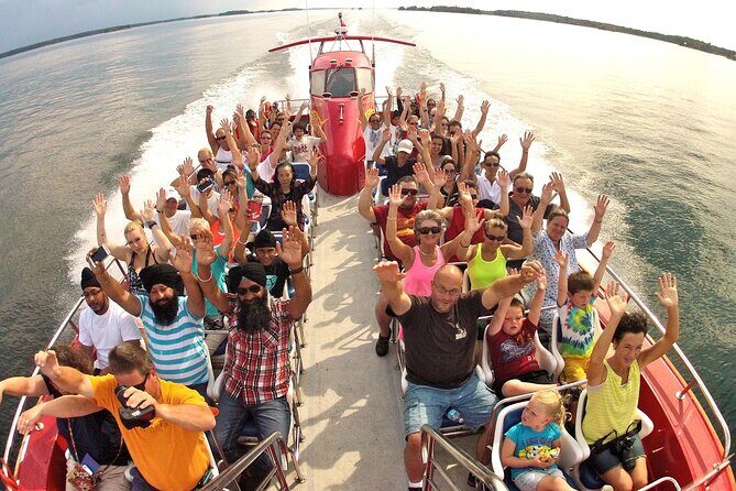 1 hour 'Singer Castle Express' Wildcat 1000 Islands Cruise - Analyzing the Value