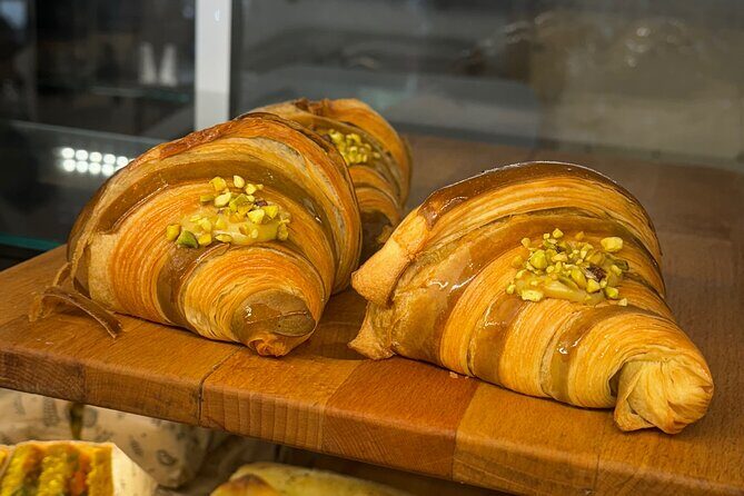 #1 Lyon Pastries Food Tour | 6 Tastings | Max 8ppl | Small Group - Value and Price Point