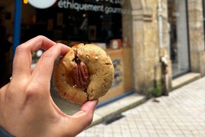 #1 Montmartre Pastries & Chocolate Food Tour with 6+ Tastings - What’s Included and How It Adds Value