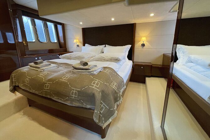 1 night Hardangerfjord Private Fjord-cruise - The Overall Experience: Complementing Natural Beauty with Cultural Touches