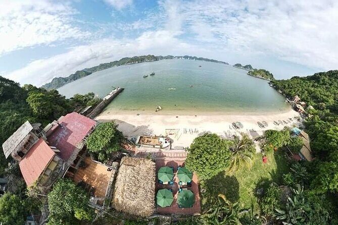 1 Night Party Boat & 1 Night Bungalow in Private Island - Halong Bay Cruise: First Impressions