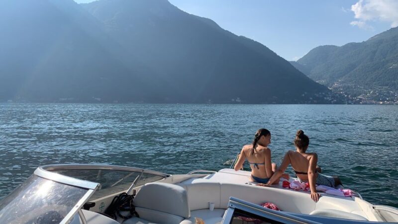 1 or 2 hours Private Boat Tour on Lake Como with Prosecco - The Experience of Sipping Prosecco on Lake Como